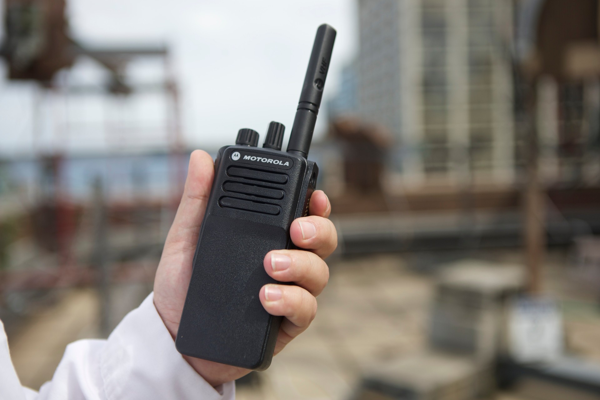 3 of The Best Motorola Walkie Talkie Devices in 2022 | Eemits ...